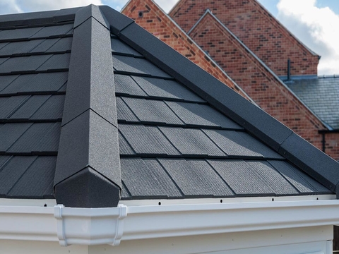 4 Benefits Of Fitting A Solid Roof To Your Extension